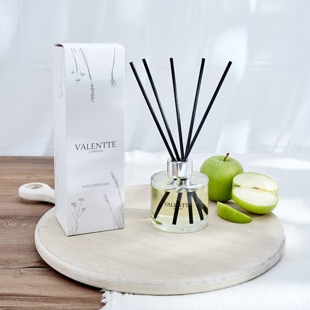 Reed Diffuser – Green Apple & Honeysuckle – Valentte.com